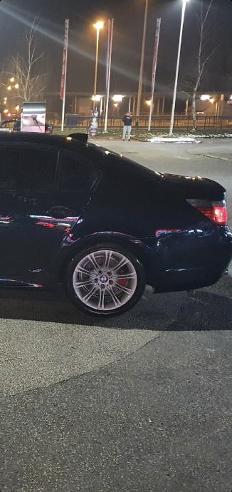 *Bmw E60 Felge 18 style 135 *5x120 8j ET20 * nije fixno