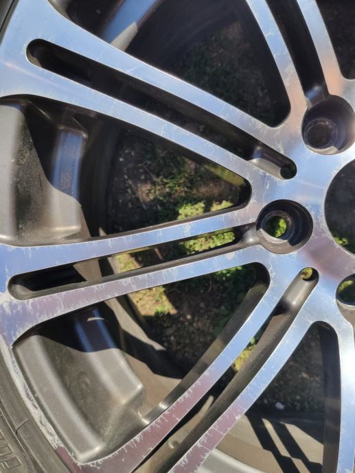 BMW Style 220 M3 Alu felge 18 5x120 + gume