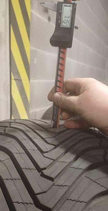 Bmw X6 Style 451 original alu 20 s zimskim 275/315