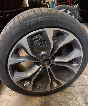 Bmw X6 Style 451 original alu 20 s zimskim gumama 275/315