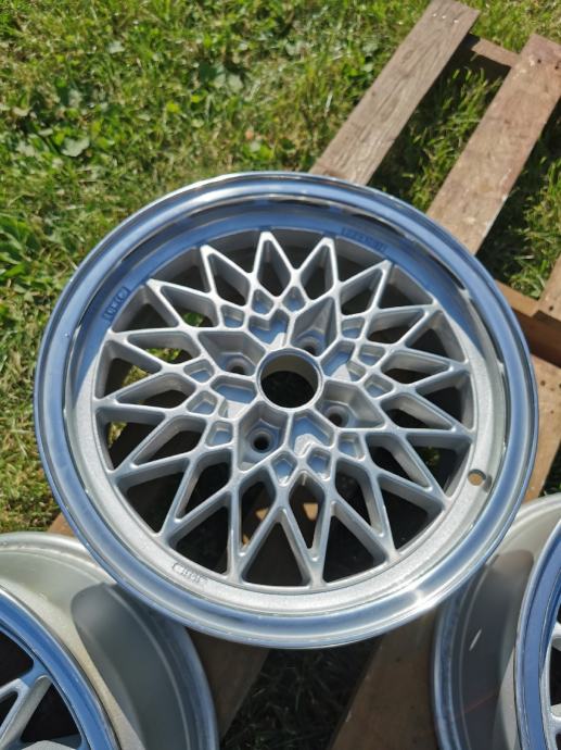 Exip 15 4x100 felge