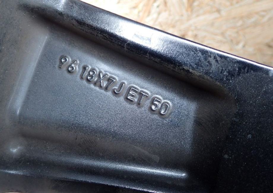 FELGA TOYOTA 18 7J 5x114.3 ET50 PW457-0D008