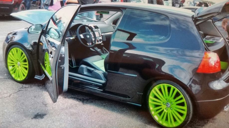 Golf V r32 ALU felge sa novim gumama 215/35/18, PRILIKA!!!! 3800 kuna