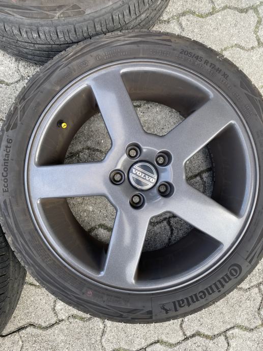 Original Volvo Titan Felge 7x17 ET43 + Continental ljetne gume