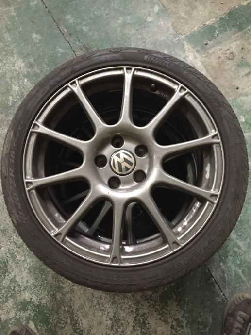 ORIGINAL VW GOLF 6 R Alu felge 18 rupe 5x112, AKCIJA!!! s GUMAMA