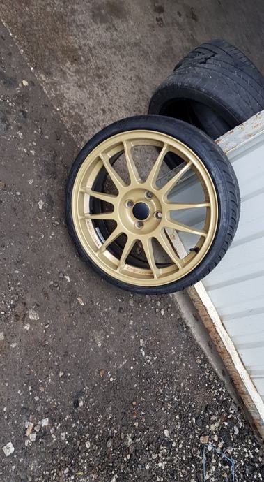 OZ Superleggera 17 185 35 17