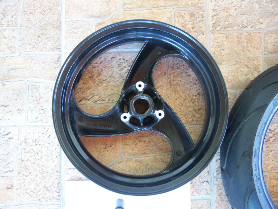 Prednja felga za piaggio NRG mc2