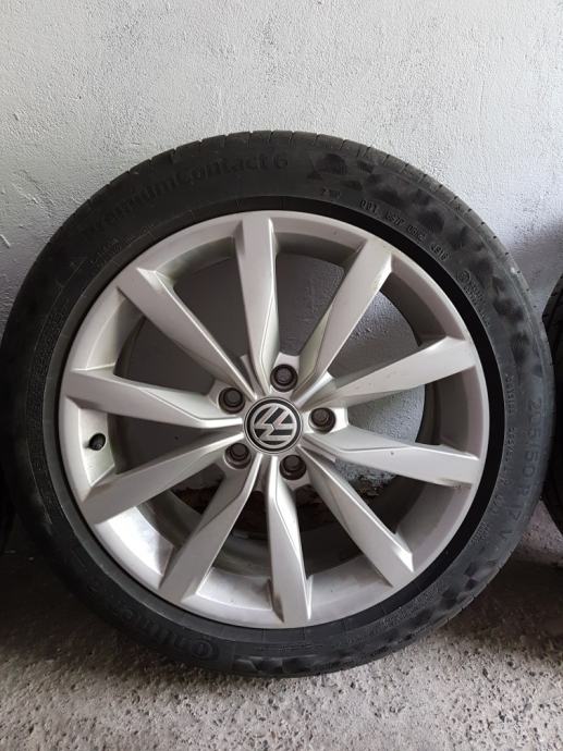 VW DIJON 17 rupe 5x112 ET 49 CR 57,1mm GUME CONTINENTAL 205/50/17