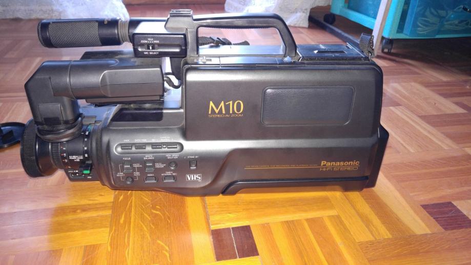 Analogna panasonic kamera