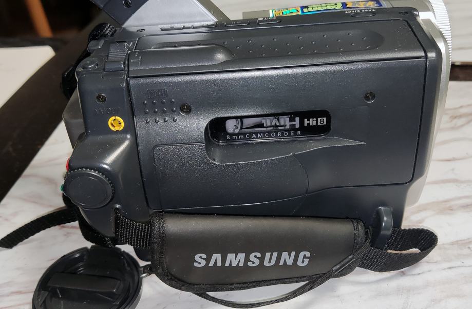 Analogna video kamera SAMSUNG VP-W61 PAL HI8 Hi 8 VP W61
