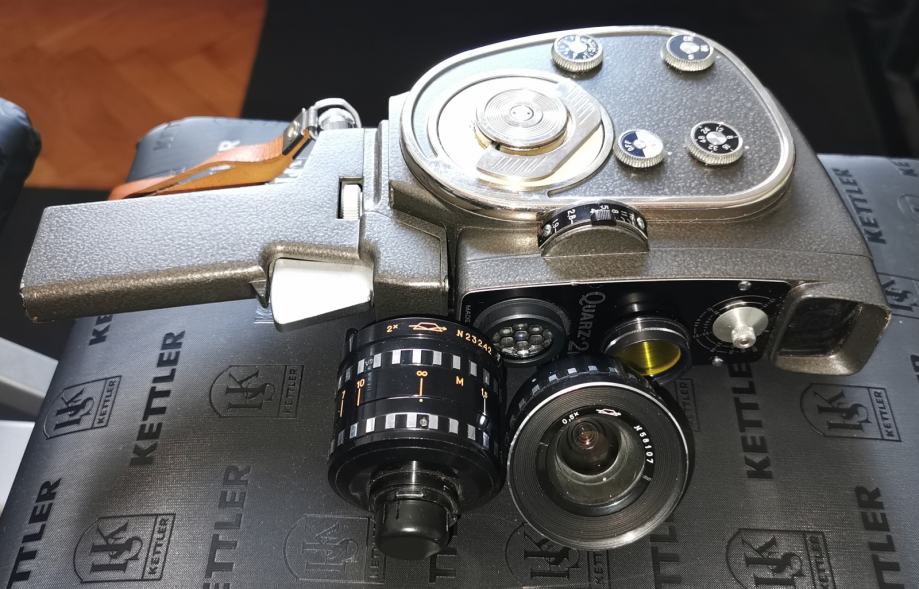 Filmska kamera QUARTZ ruska - set u torbi