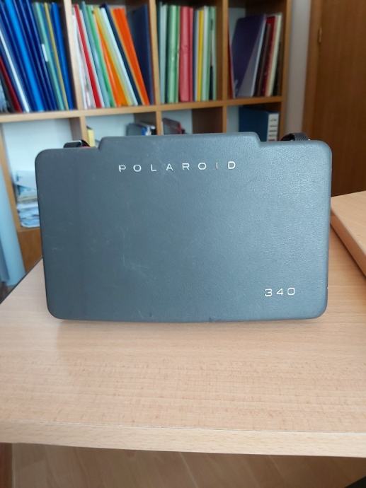 Polaroid Automatic 340 Land Camera