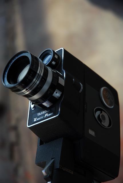 YASHICA DUAL 8 FILM EDITOR. SUPER 8, REGULAR 8 - MOVIE VIEWER.