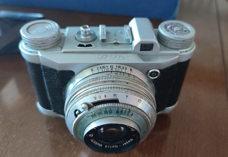 Altix fotoaparat i dodatci