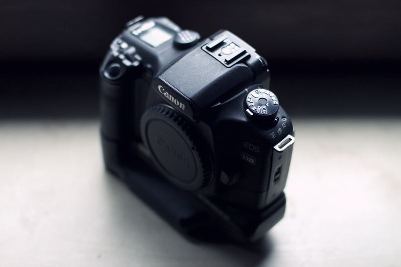 Canon Eos 33v + Battery Grip BP-300