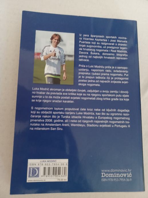 Prodajem knjigu Luke Modrića Hitno!!!