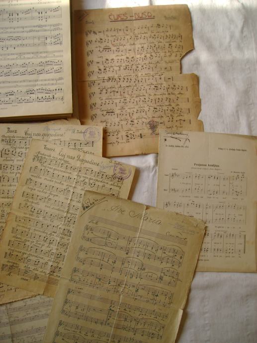 Stare note - komplet starih notnih knjiga za 100 kuna
