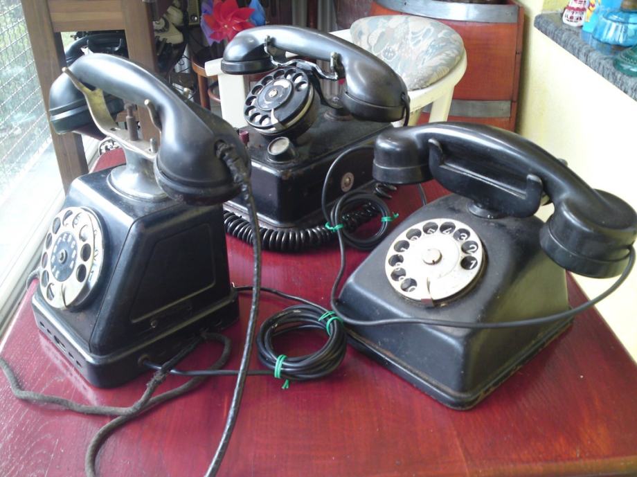 2 STARA TELEFONA