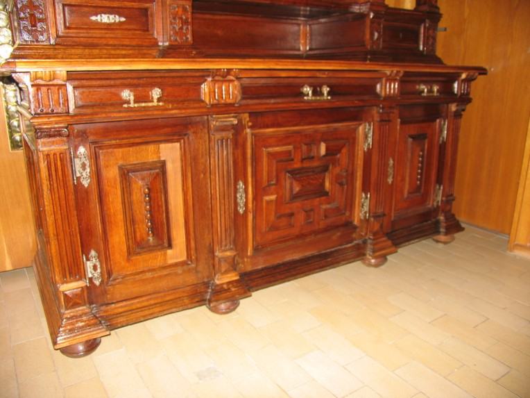 ALT DEUTSCH KREDENC 200 GODINA STAR PRILIKA!!!!