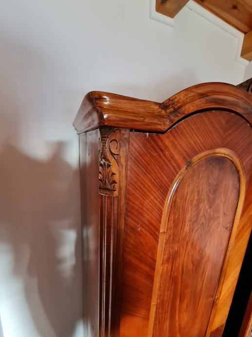 antikni ormar Alt deutsch