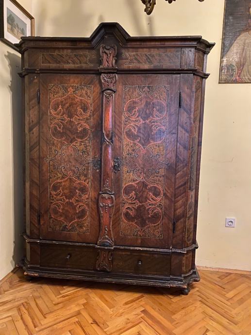 BAROKNI OSLIKANI ORMAR