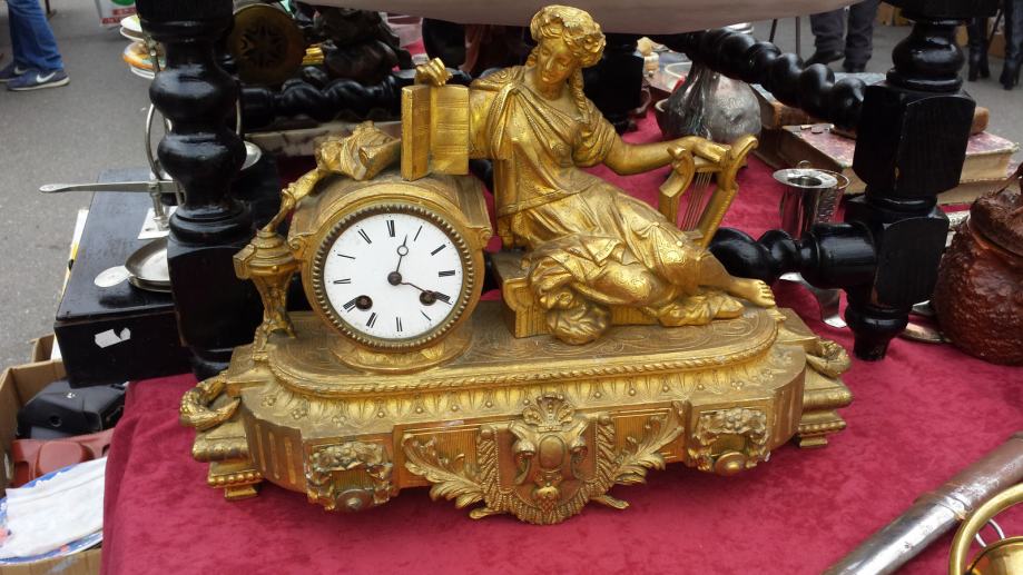 Francuski kaminski sat