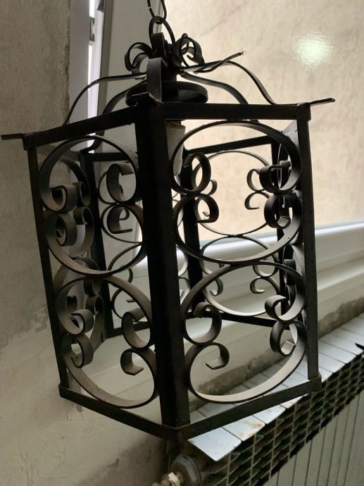 Kovani luster 250 kuna