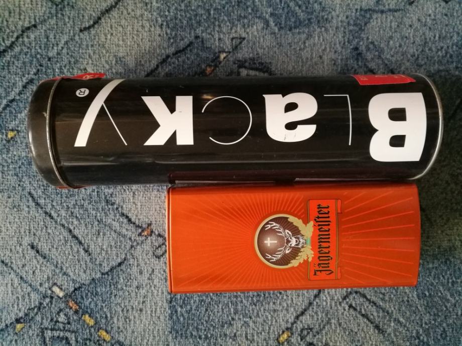 Kutije žestokih pića