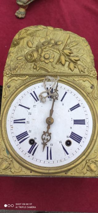 Mehanizam starog francuskog sata