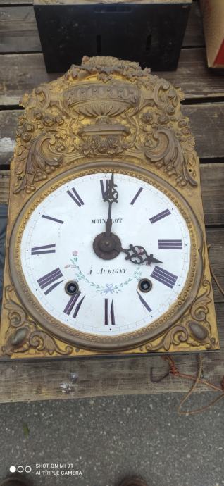 Mehanizam starog francuskog sata