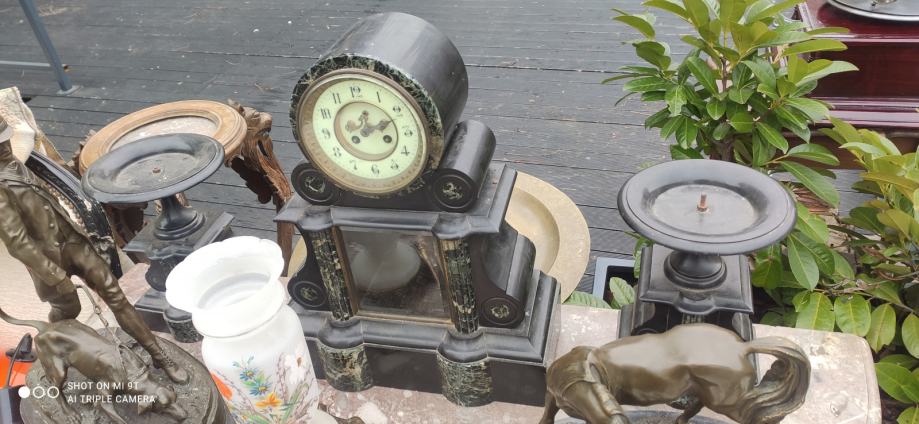 Mehanizam starog francuskog sata