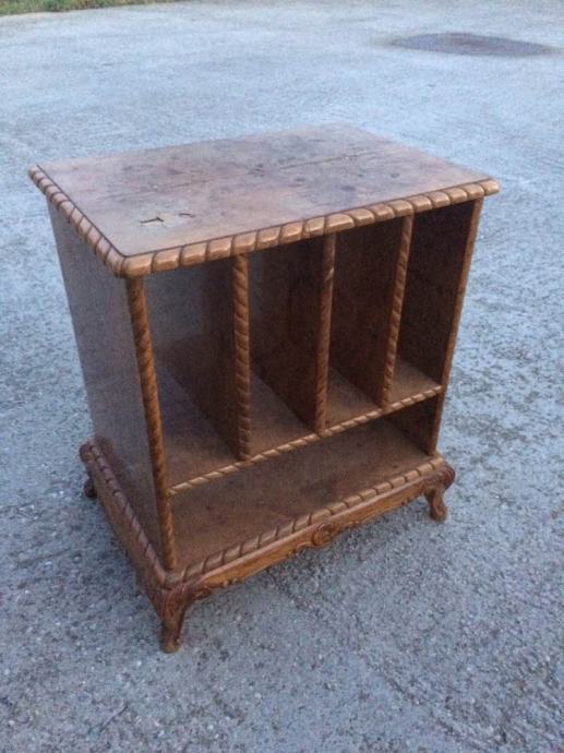 ***POLIČAR ZA NOTE***