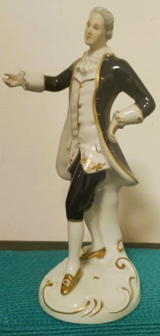 porculanska figura Royal Dux