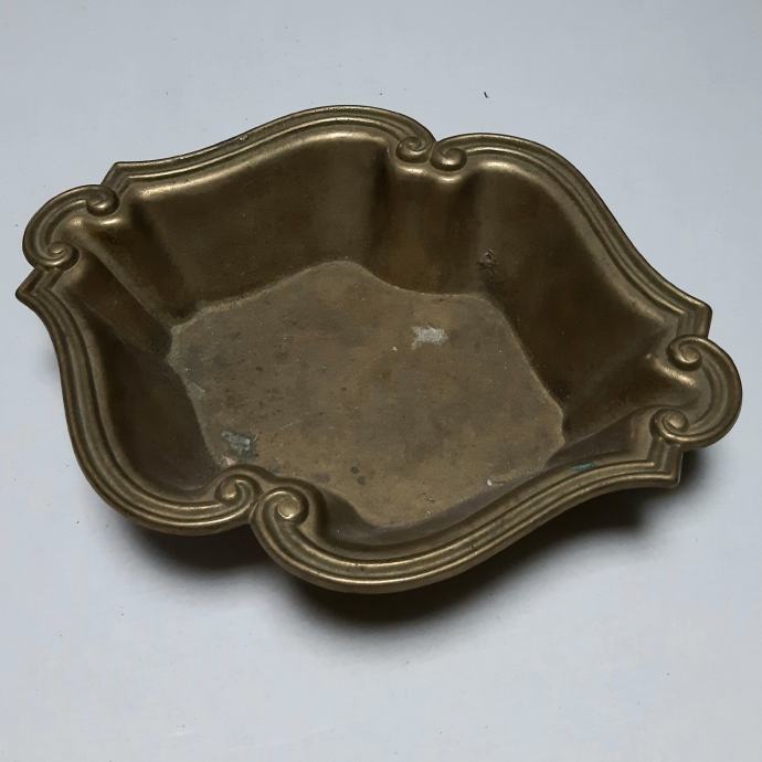 Posuda za voče od mesinga