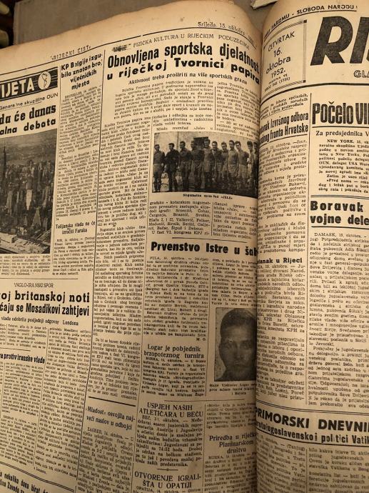 Riječki list (Novi list) stare dnevne novine uvezano, cijela 1952. god