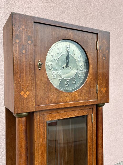 SECESIJSKI SAMOSTOJEĆI SAT-DVOBATKA