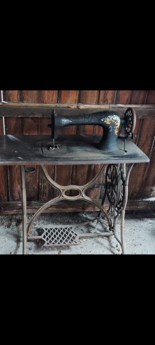 Sivaca masina Singerica