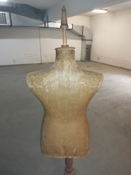 STARA KROJAČKA LUTKA - MUŠKA SA PRIJELAZA 19/20 ST.