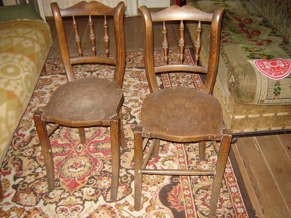 Stol i dvije stolice Secesija