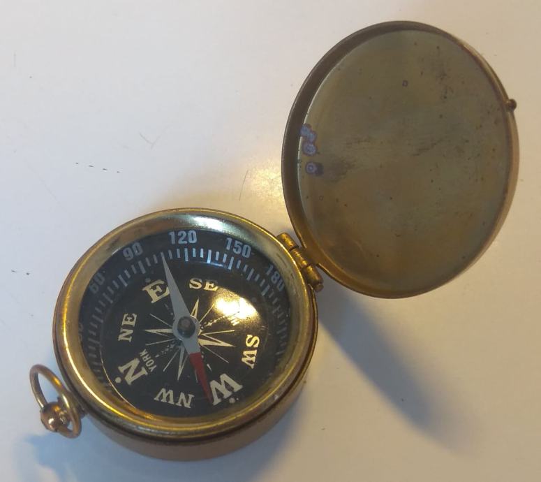 VINTAGE KOMPAS SA KUTIJOM!