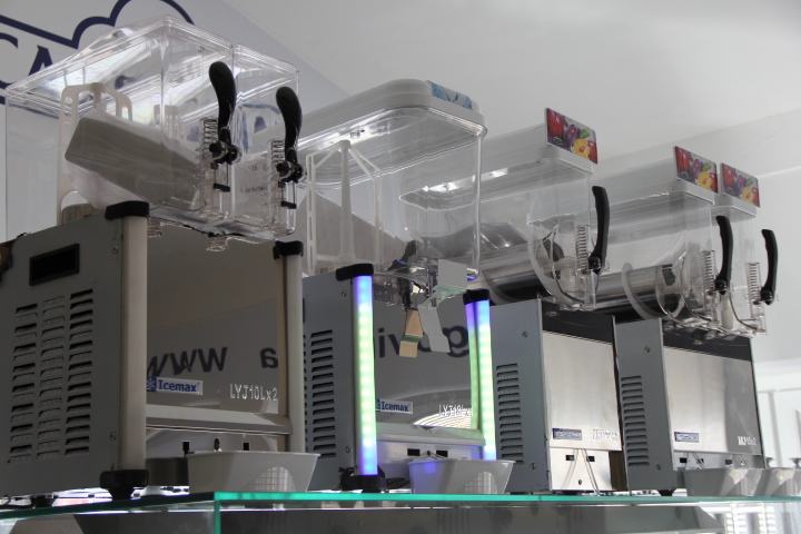 granita SLUSH aparat-ledeni napitak