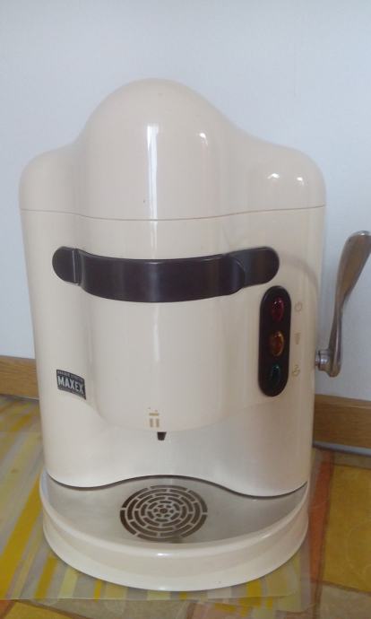 Aparat za espresso na kapsule