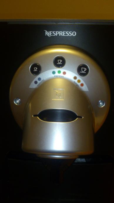 Nespresso Gemini CS220 Pro