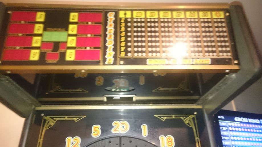 Pikado Cyberdine dart