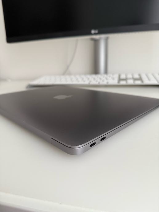 Apple MacBook Air 13-inch 2019 Retina