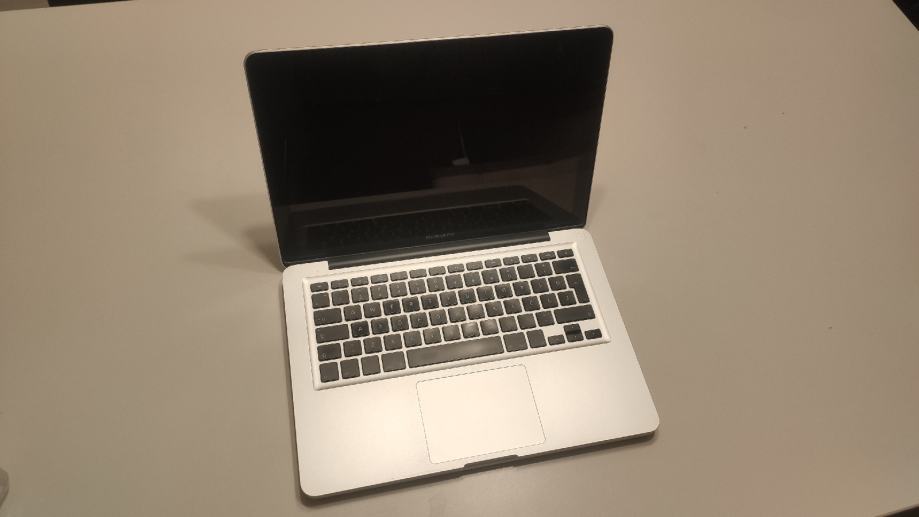 Apple MacBook Pro 13 (mid 2009)