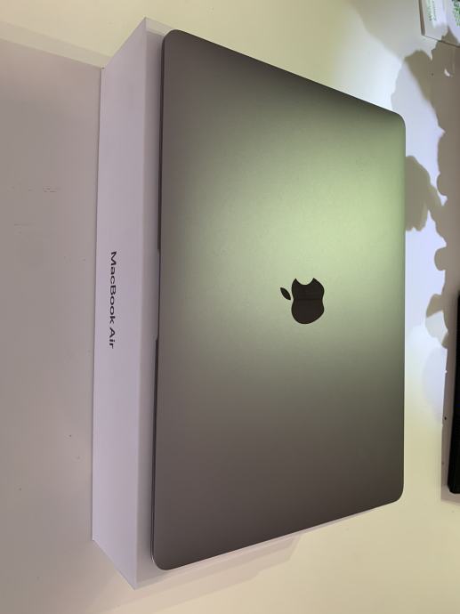 Macbook Air M1 2020 16GB RAM / 512MB SSD