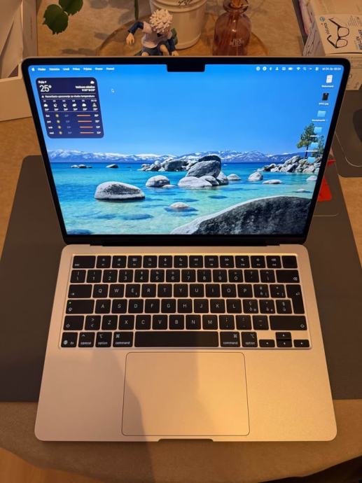 MacBook Air M4 - 16Gb/256gb - 100% Baterija