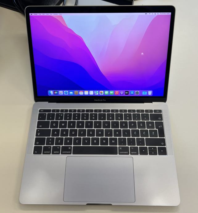 MacBook Pro 13-Inch Core i5 2.3 Mid-2017, 2.3 GHz Core i5 (I5-7360U)