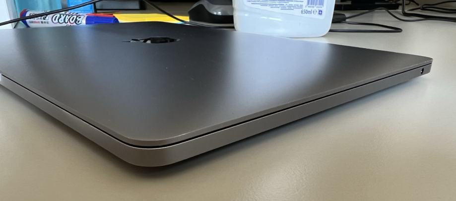 MacBook Pro 13-Inch Core i5 2.3 Mid-2017, 2.3 GHz Core i5 (I5-7360U)